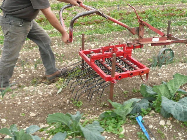 Partnership with Prommata: manufacturing of animal traction tools