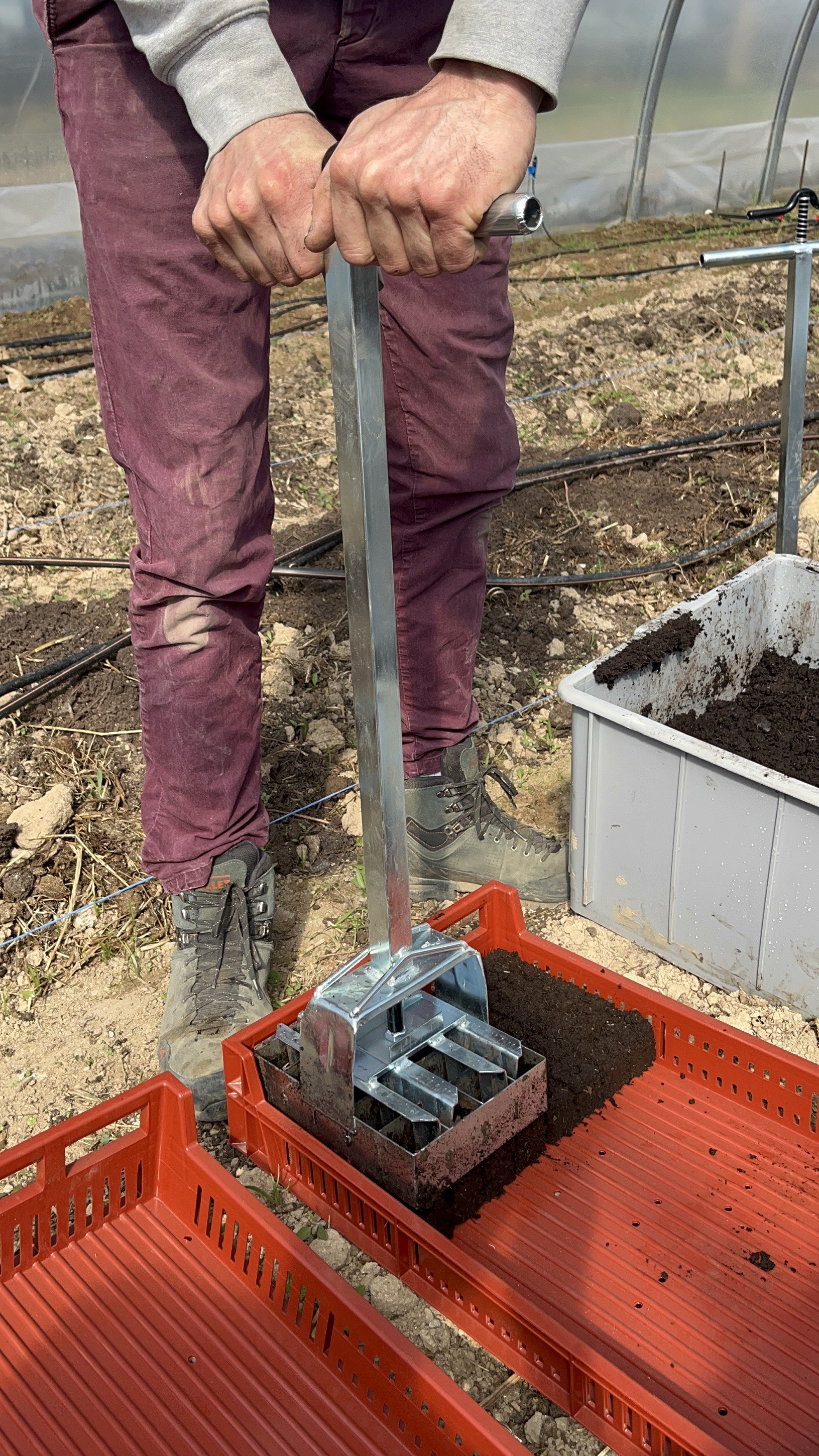 Professional Soil Blockers - Multi 6, 12, 20, 35 for Market Gardeners