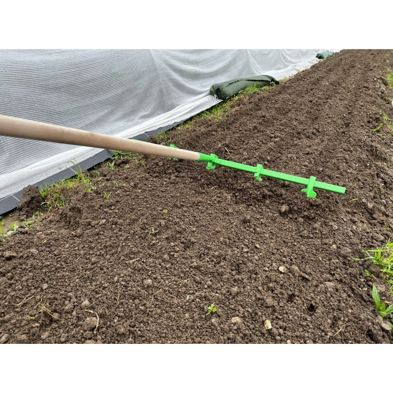Manual furrower - Trace effective furrows for planting